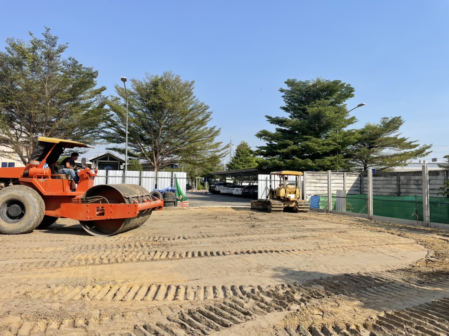 ก่อสร้างลานจอดรถ โฮมโปรสาขาเอกมัย-รามอินทรา, กรุงเทพ | GOAL ...